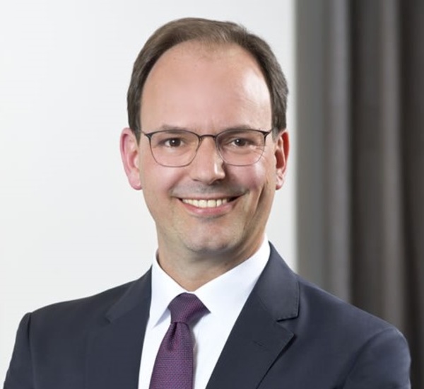 Sebastian Schepp - PwC Legal