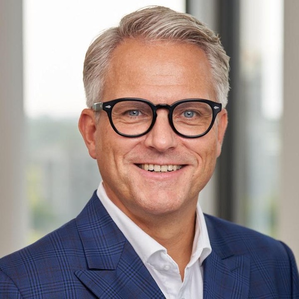 Dr. Roman Dörfler - PwC Legal