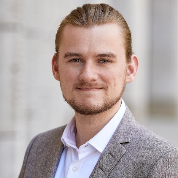 Moritz Richard - PwC Legal