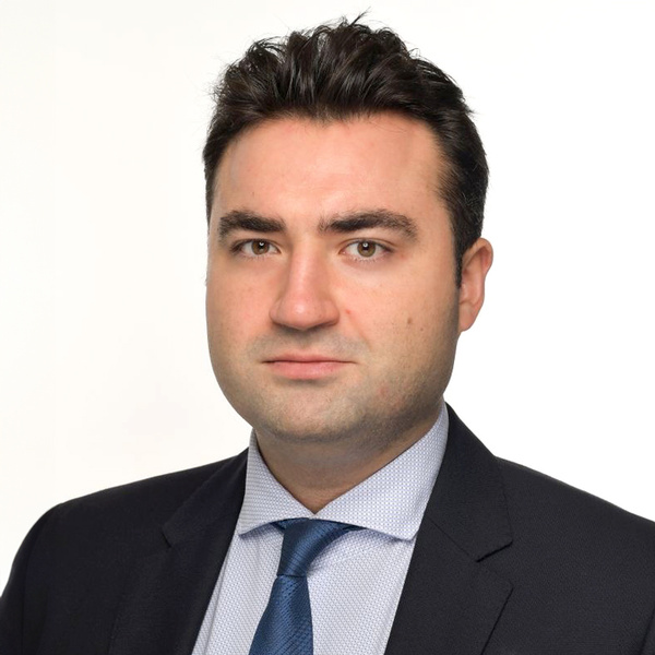 Igor Zarva, LL.M. (Versicherungsrecht Universität Hamburg) - PwC Legal