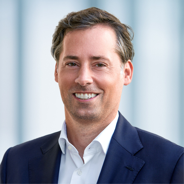 Simon Straßburger - PwC Legal