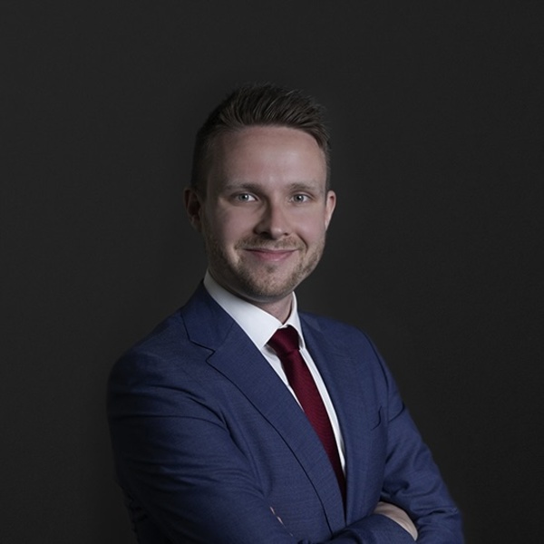 Patrick Kominiak - PwC Legal